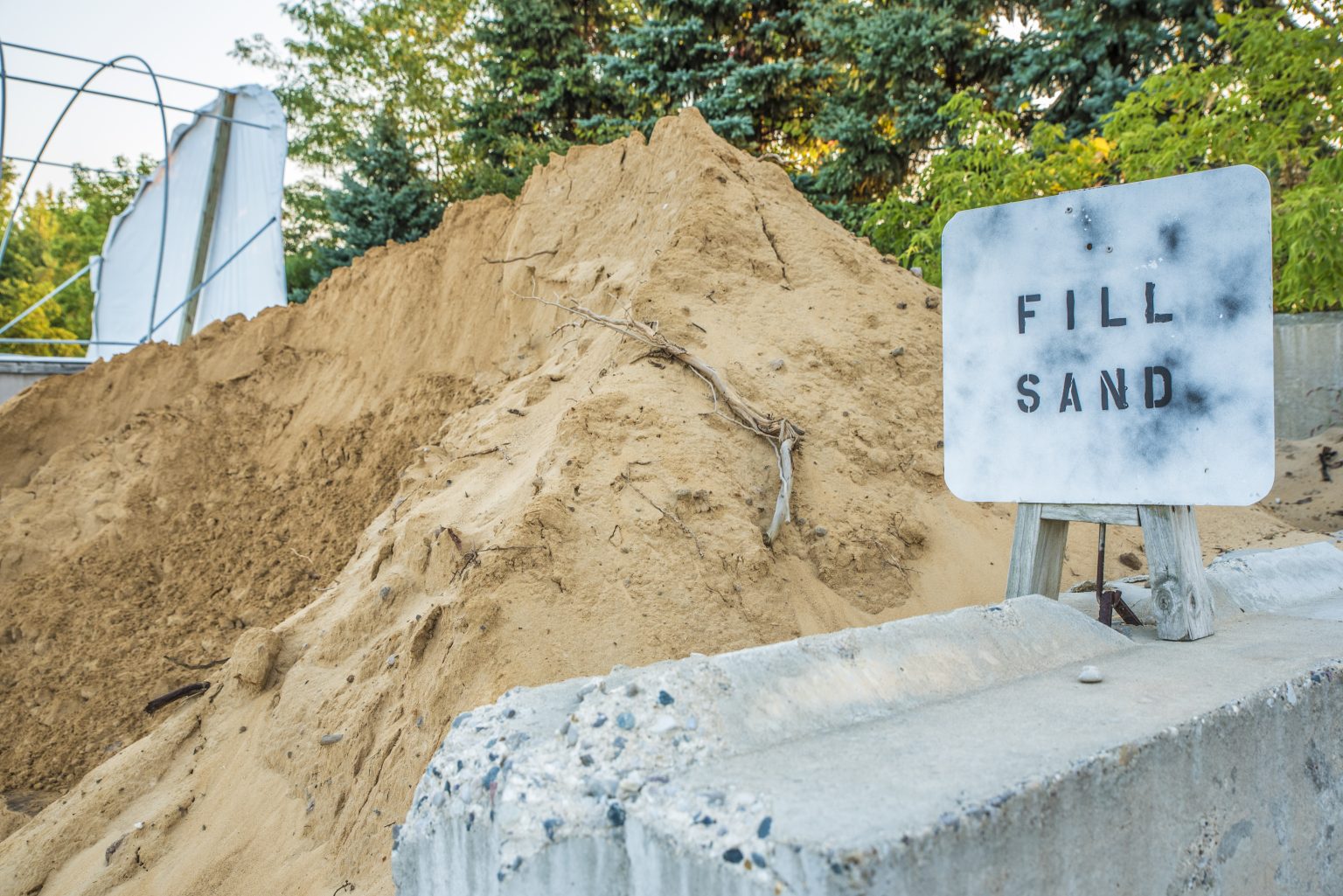 Fill Sand – C&J Bark Inc